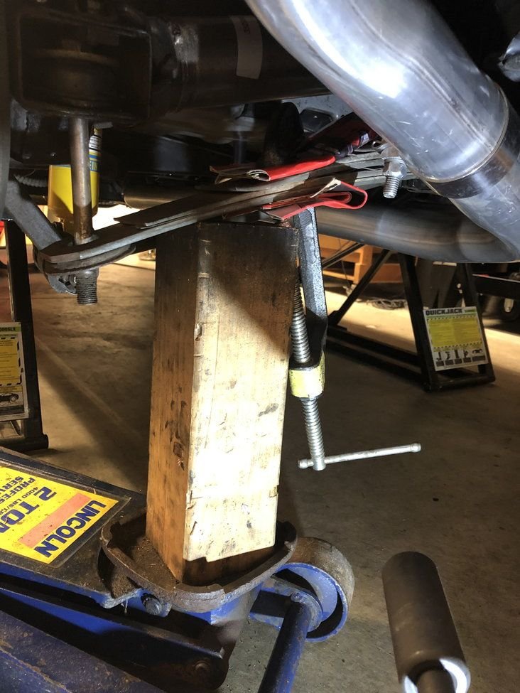 Removing rear spring. - CorvetteForum - Chevrolet Corvette Forum Discussion