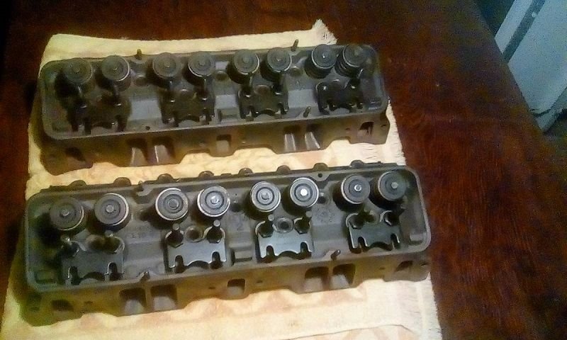 FS (For Sale) Small block chevy 462 double hump heads - CorvetteForum ...