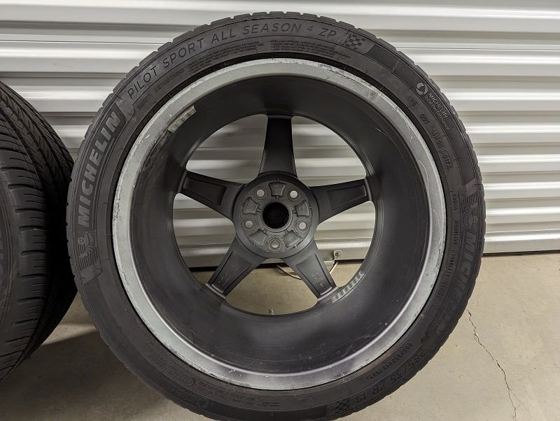 FS (For Sale) C6 Base Starfish Wheels with New Michelin Tires ...