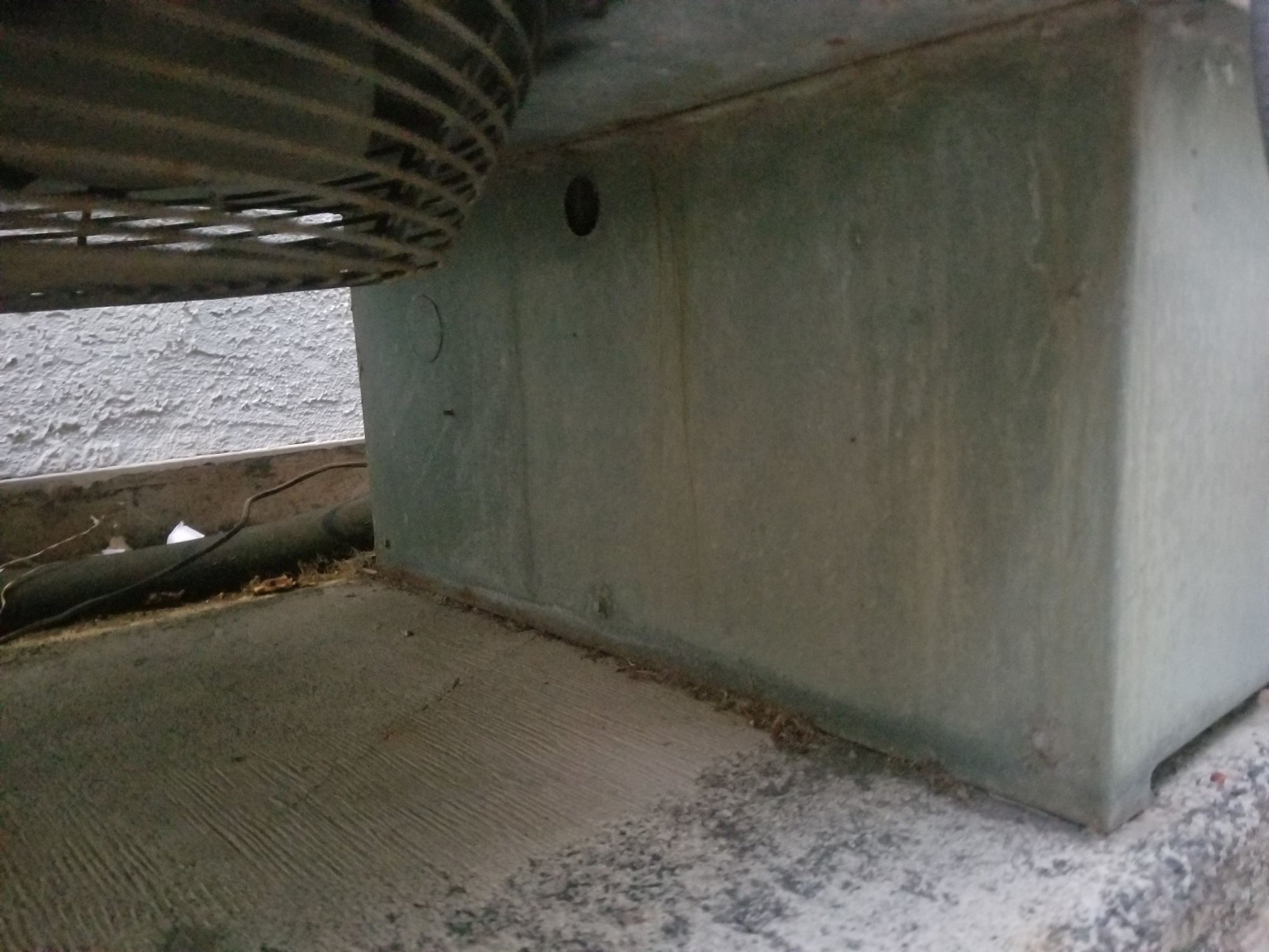 Fan Not Working - Old Magic Chef Air Condensing Unit - DoItYourself.com ...