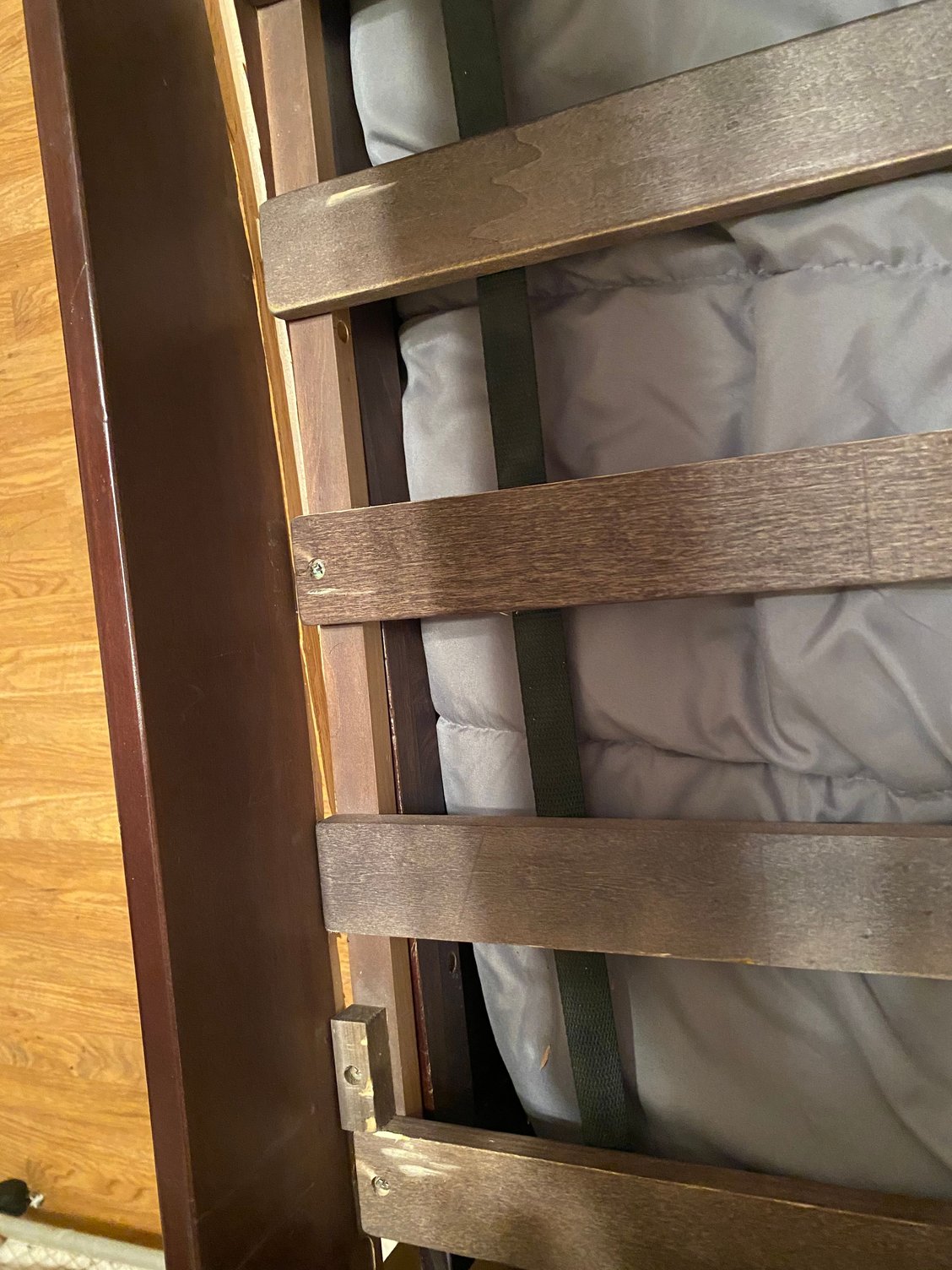 Broken Bedframe on First Night - DoItYourself.com Community Forums