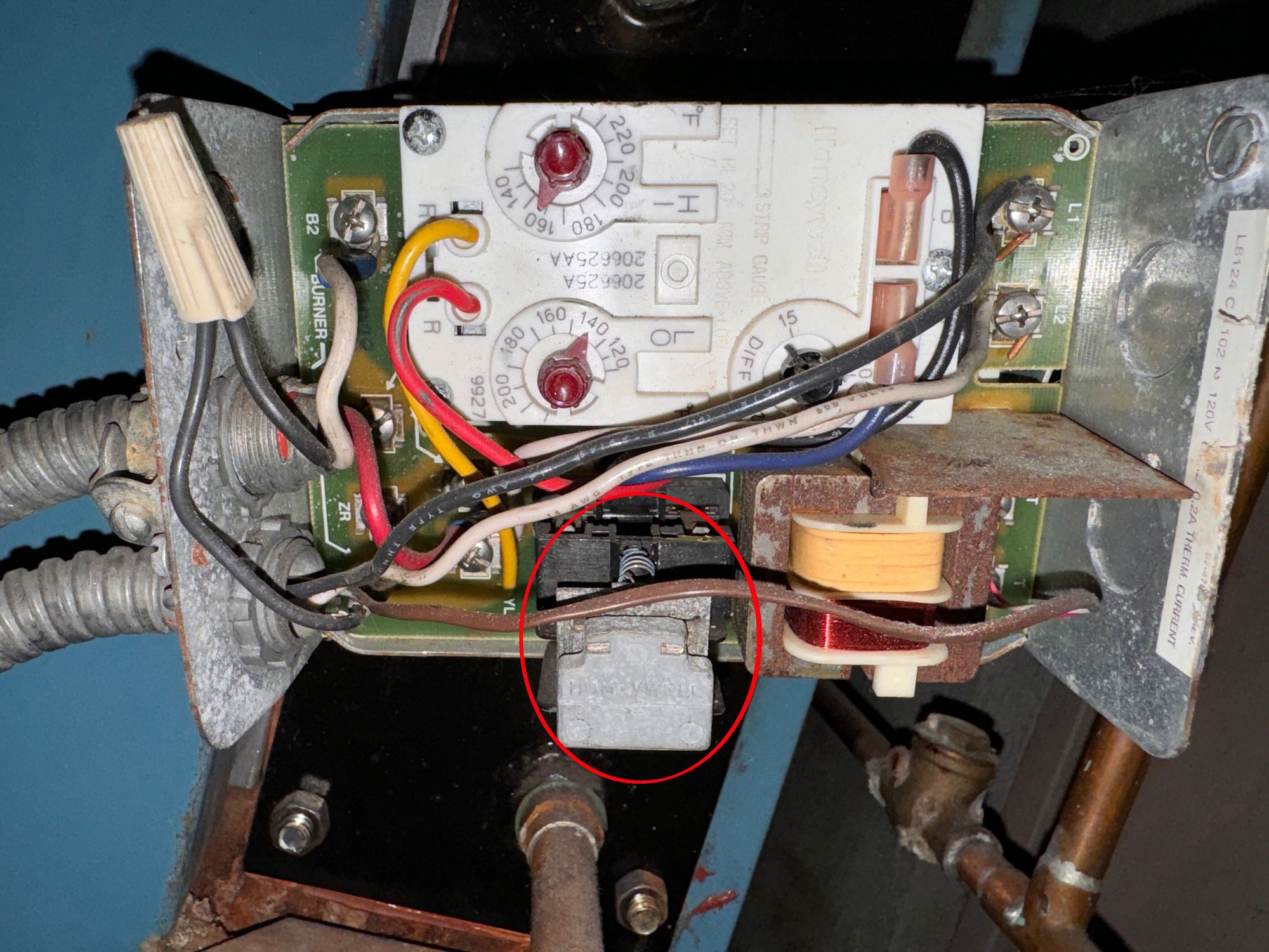 Replacement Aquastat for Honeywell L8124C 1102 - DoItYourself.com ...