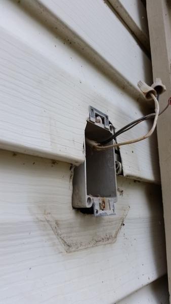 How to correct bad porch light installation? - DoItYourself.com ...