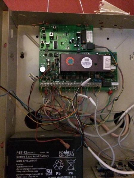 How to permanently power off or disable an ADEMCO Vista-10SE Home Alarm ...