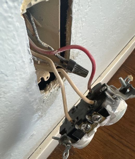 Is this receptacle wired properly? - DoItYourself.com Community Forums