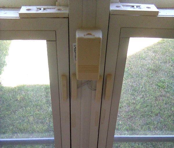 Ademco Lynxr- one sensor governing two windows - DoItYourself.com ...