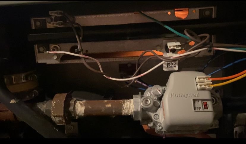 Armstrong HE Gas Furnace Shuts Down Mid-cycle - DoItYourself.com ...