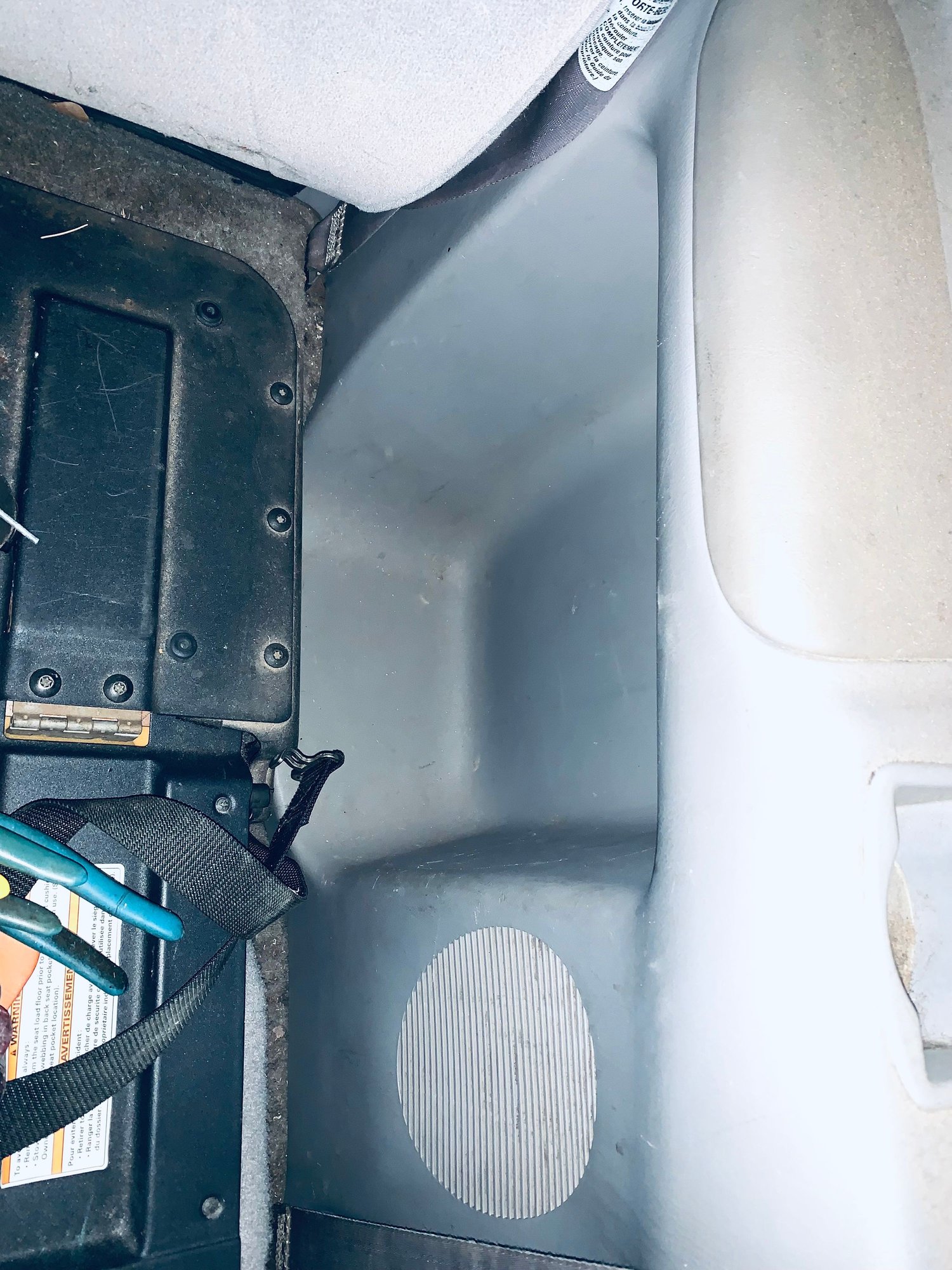 SCAB rear interior panel w/o 6 Disc changer? - Ford F150 Forum ...