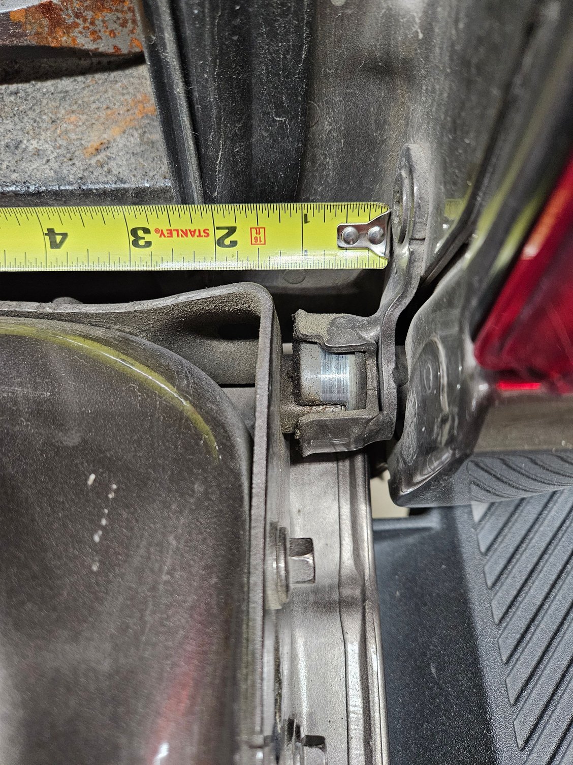 New truck - Tailgate body panel gap issues - Ford F150 Forum ...