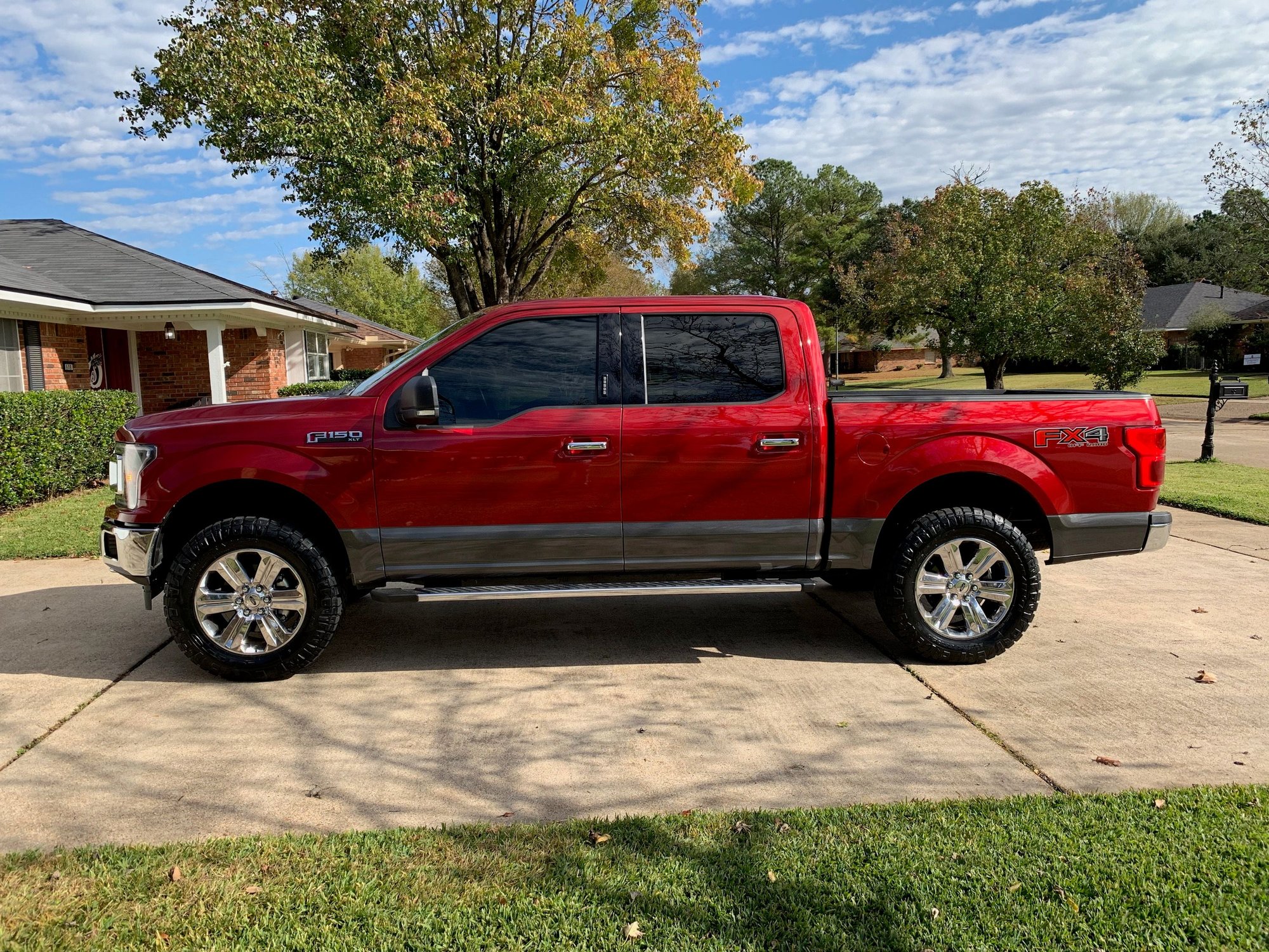 2018 XLT Fx4 Ruby Red/ Magnetic accent build - Ford F150 Forum ...