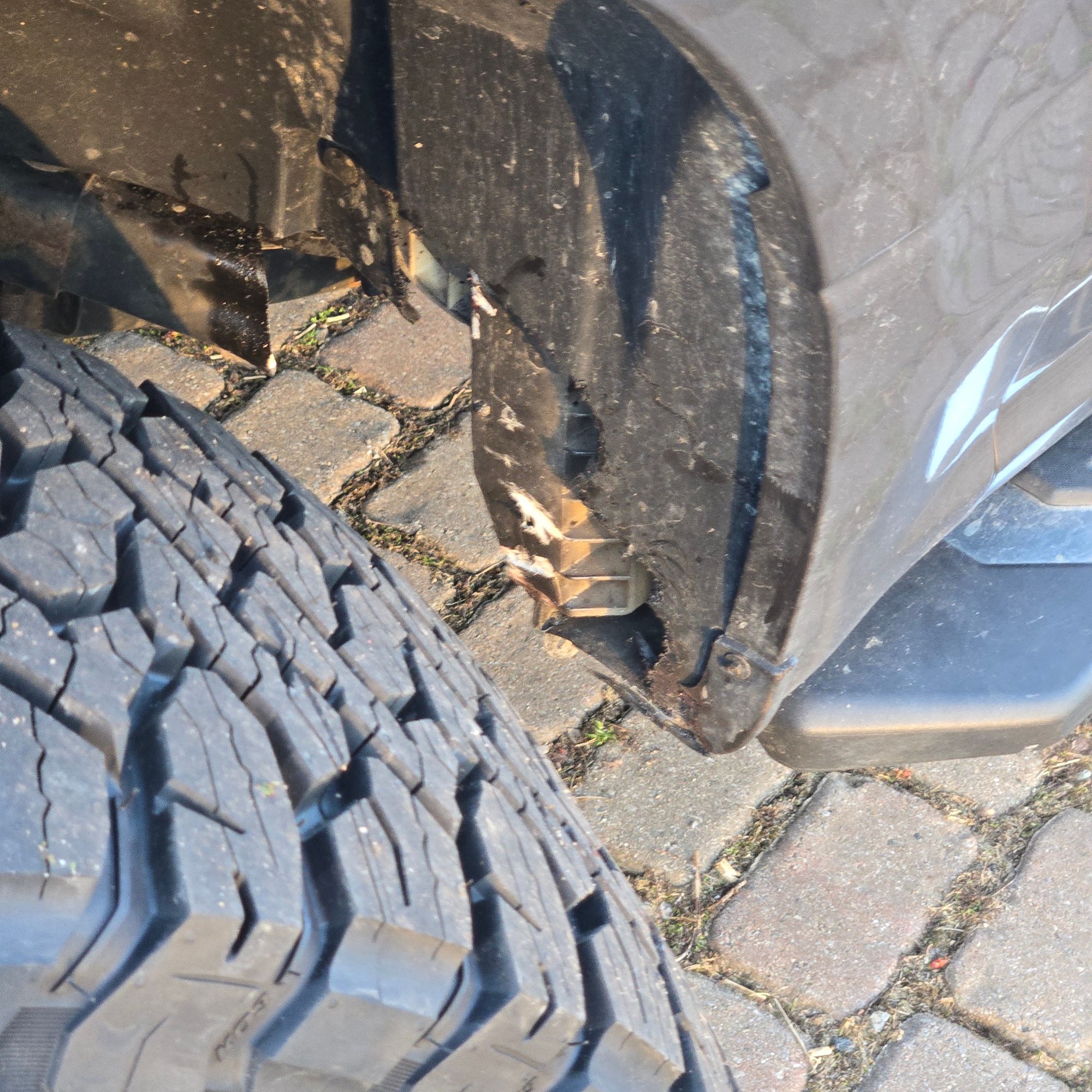 Cutting wheel well plastic, and how to patch it up - Ford F150 Forum ...