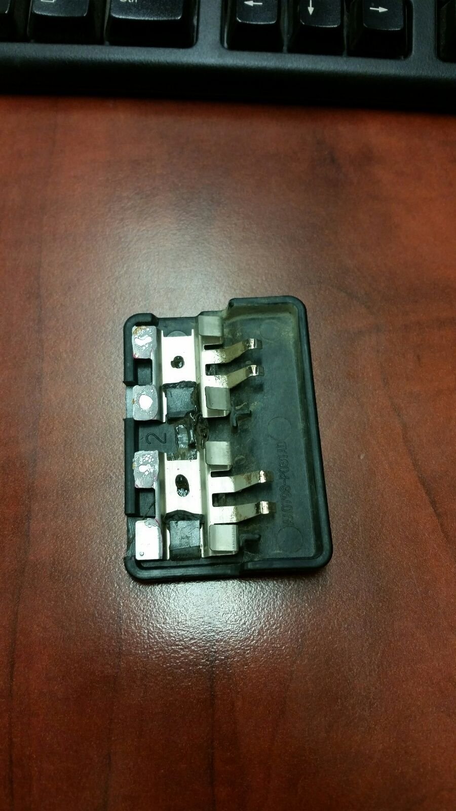 09-14 fordf150 back window defrost circuit contact missing - Ford F150 ...