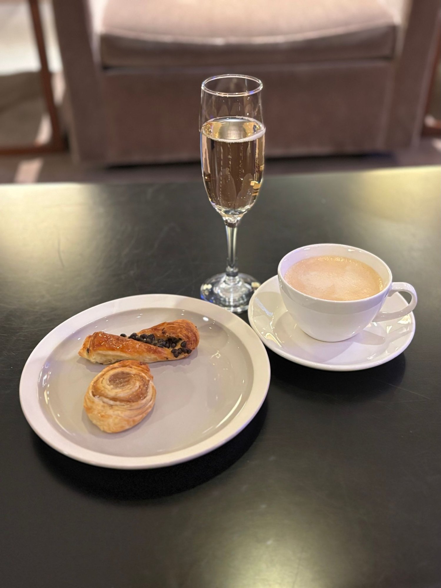 Another Gibraltar trip report; but with more monkeys than JapesUK gave ...