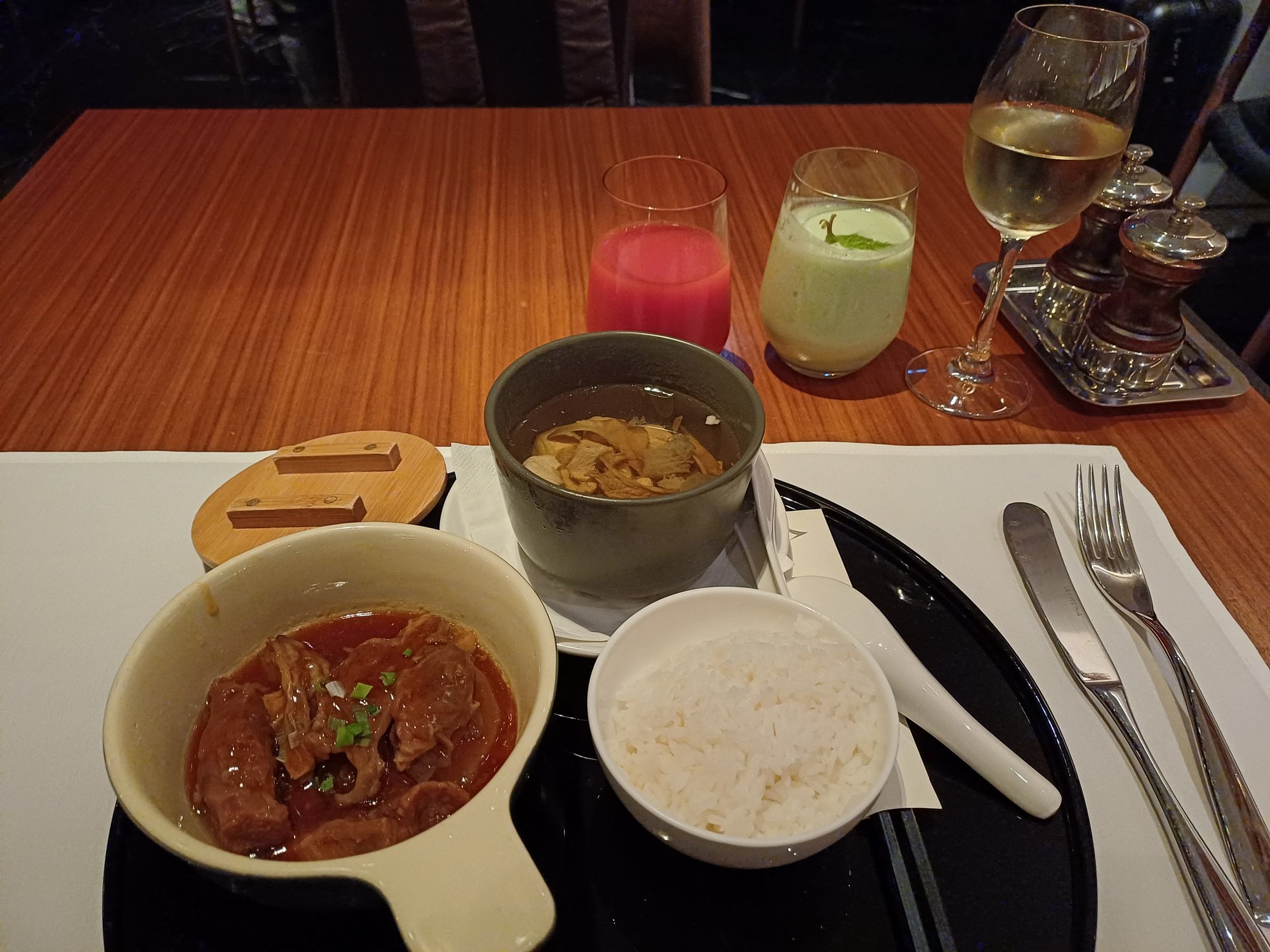 Reopening of The Pier F, The Wing J - Page 17 - FlyerTalk Forums