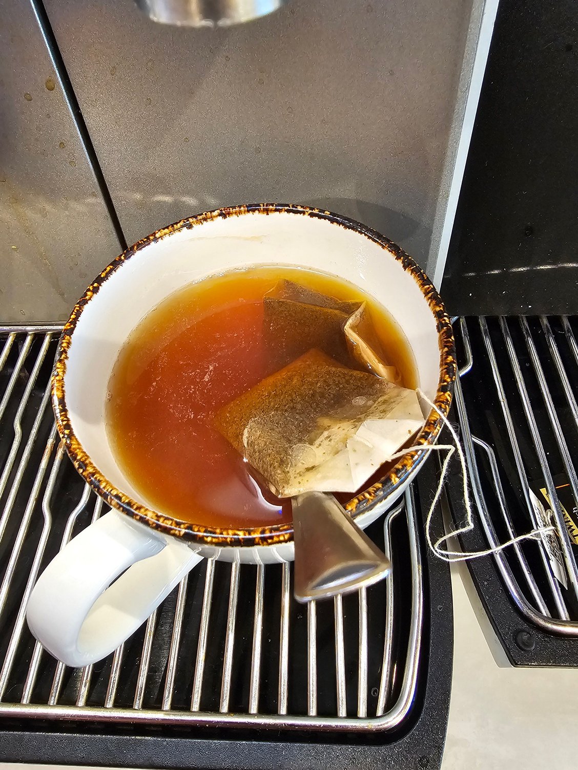 BA experience at Newcastle (NCL) - with a pure belta new lounge! - Page ...