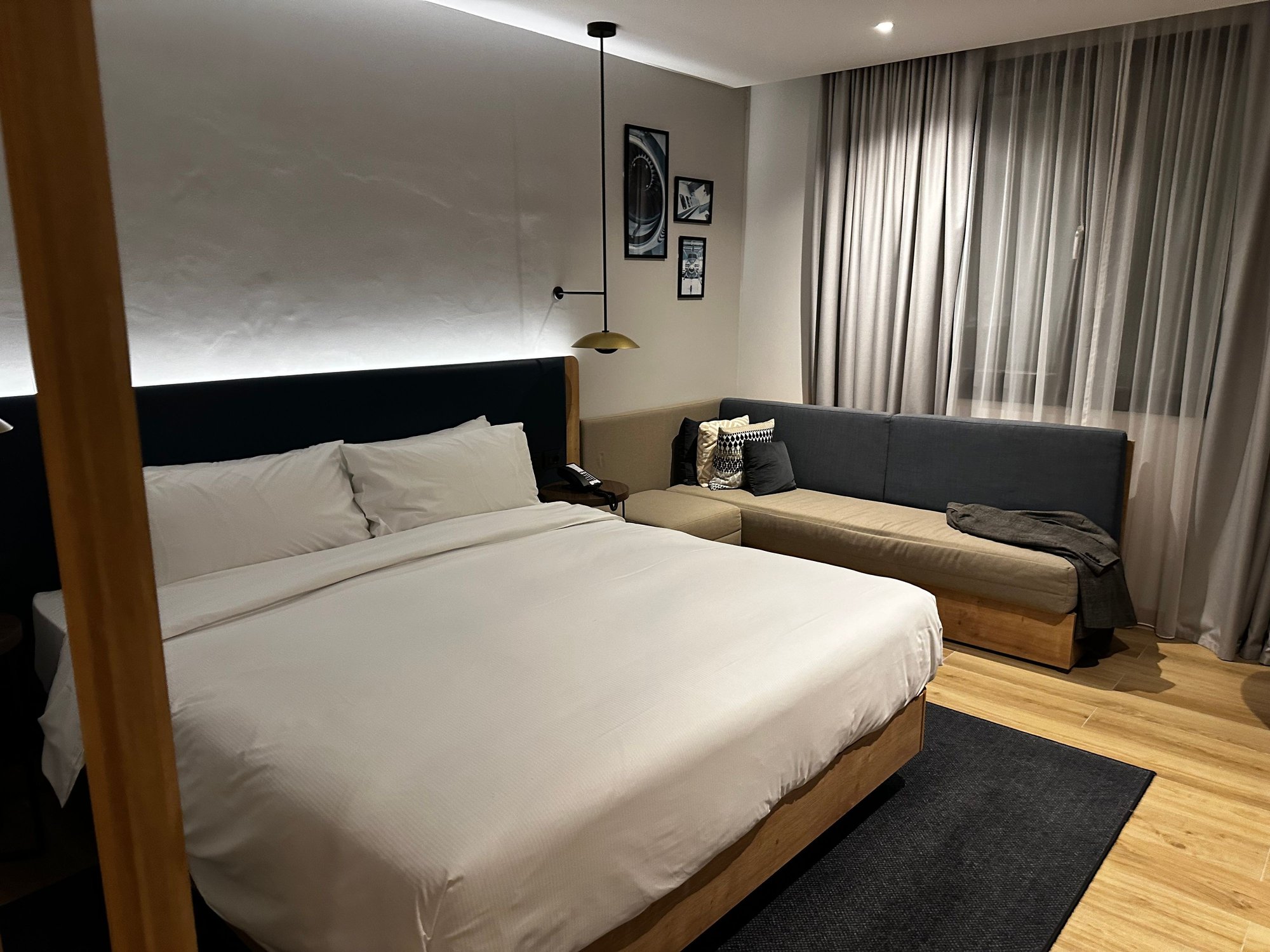 The Bucharest Bounce - 1,120 Tier Points to BA GGL - Page 3 - FlyerTalk ...