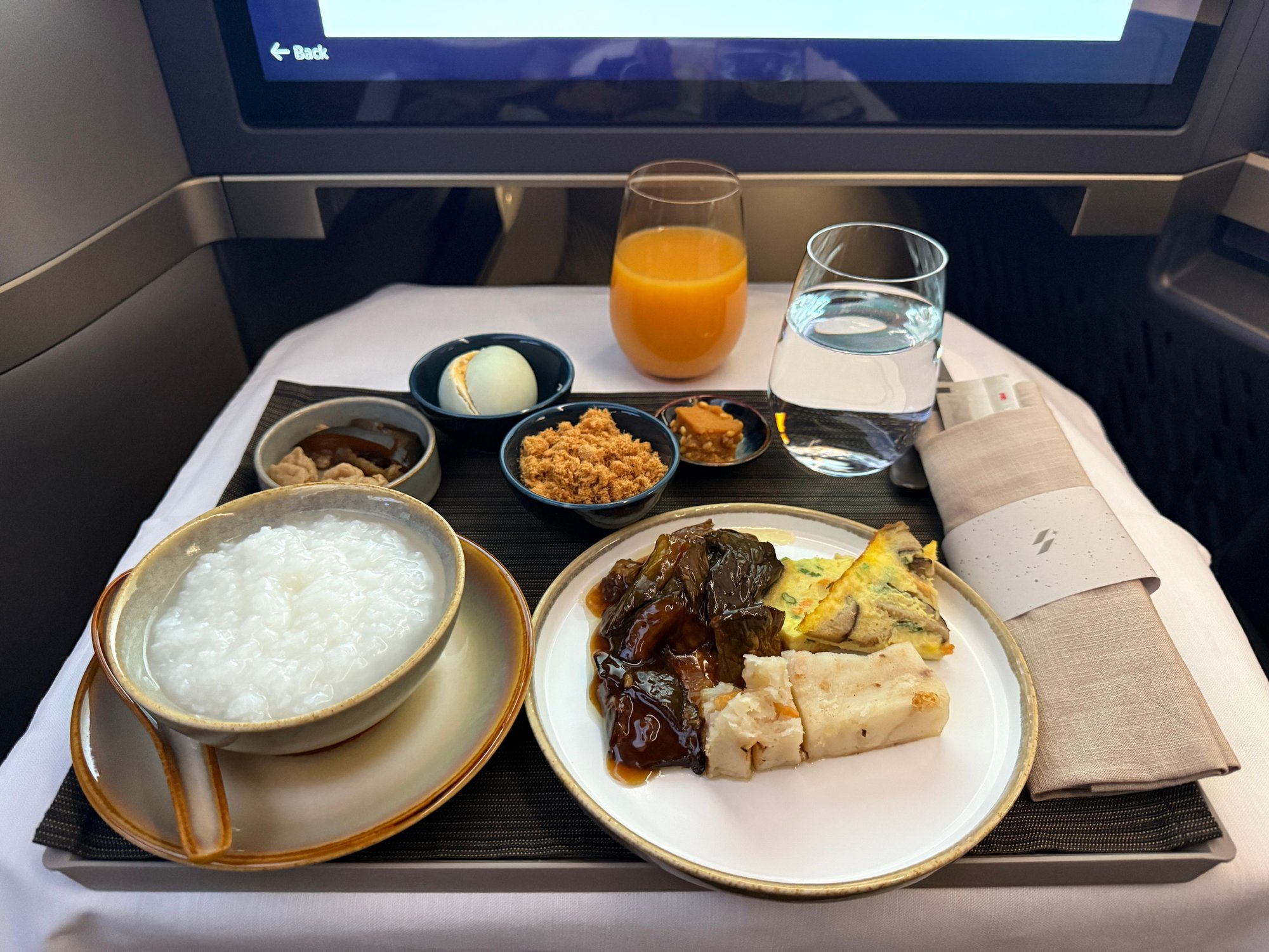 Starlux Business Food Selections - FlyerTalk Forums
