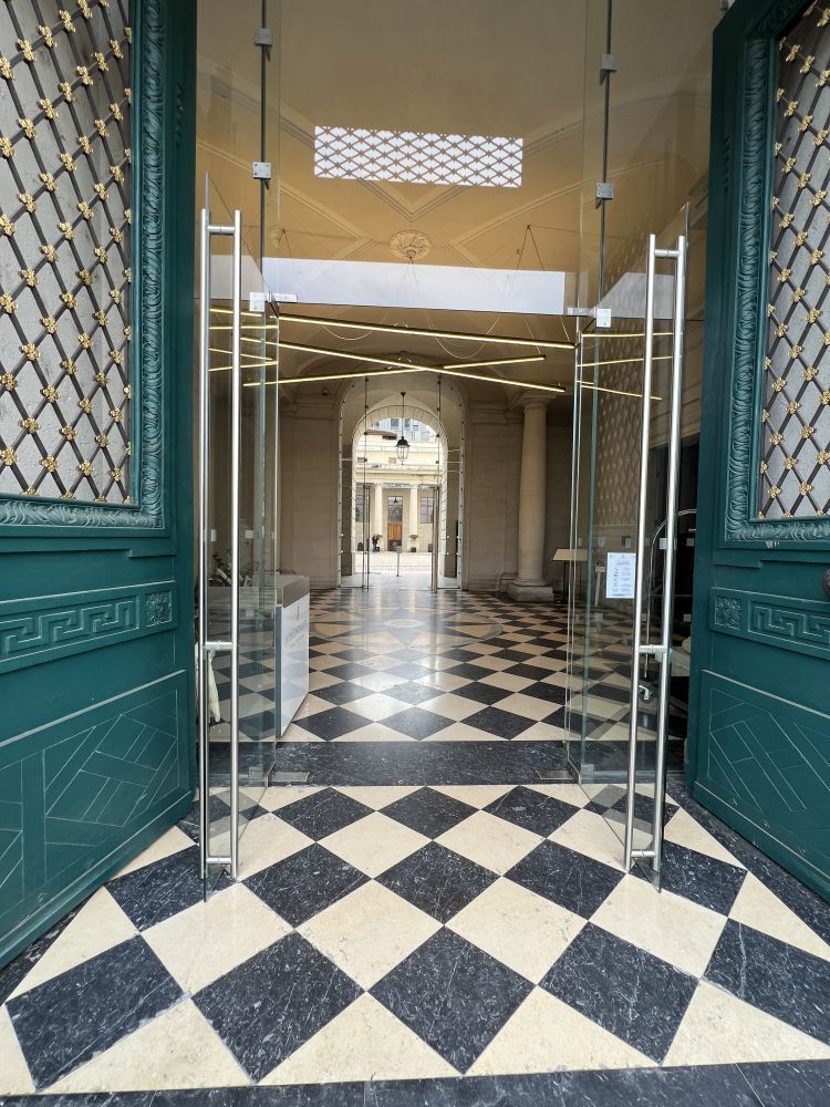 Endless jet set and glamour - or just a few fill-ins? - FlyerTalk Forums