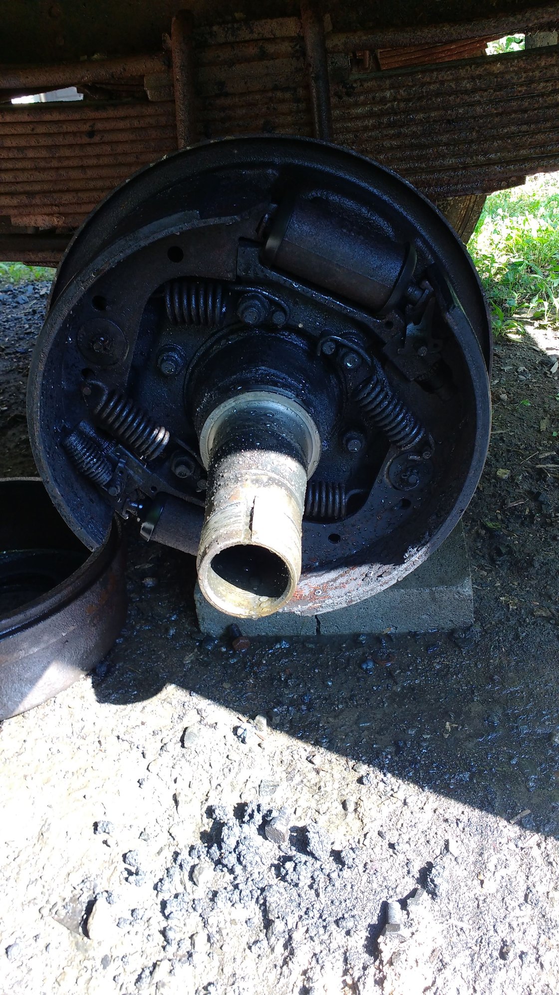 How to identify F700 Brake Styles - Ford Truck Enthusiasts Forums