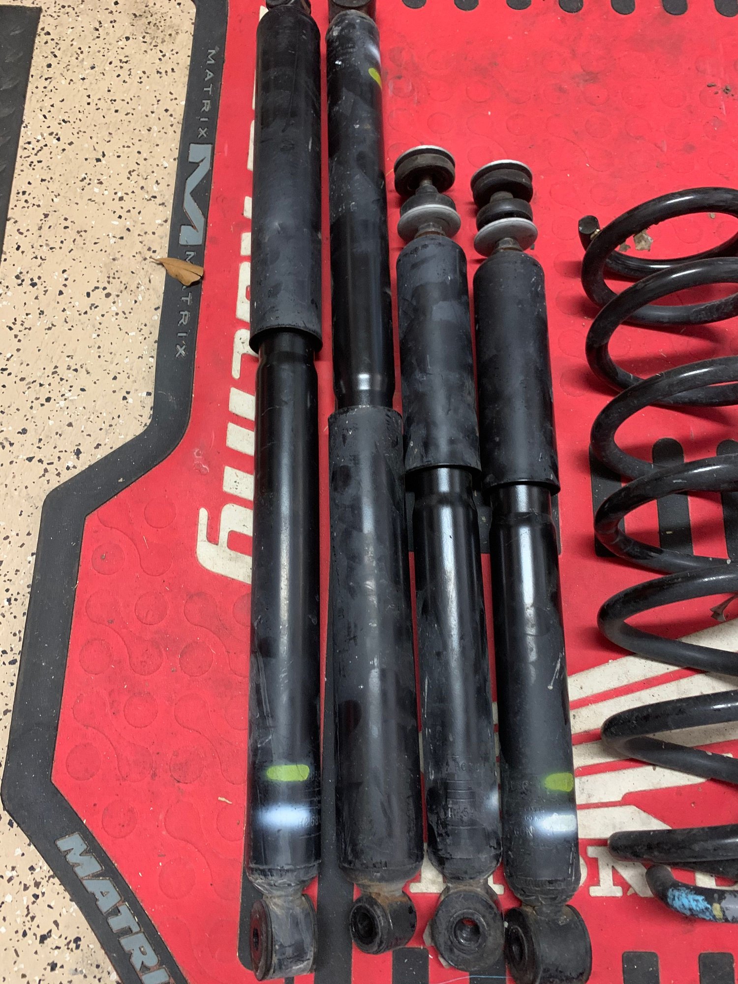 17-21 OEM F250 shocks, springs, dampener - Ford Truck Enthusiasts Forums