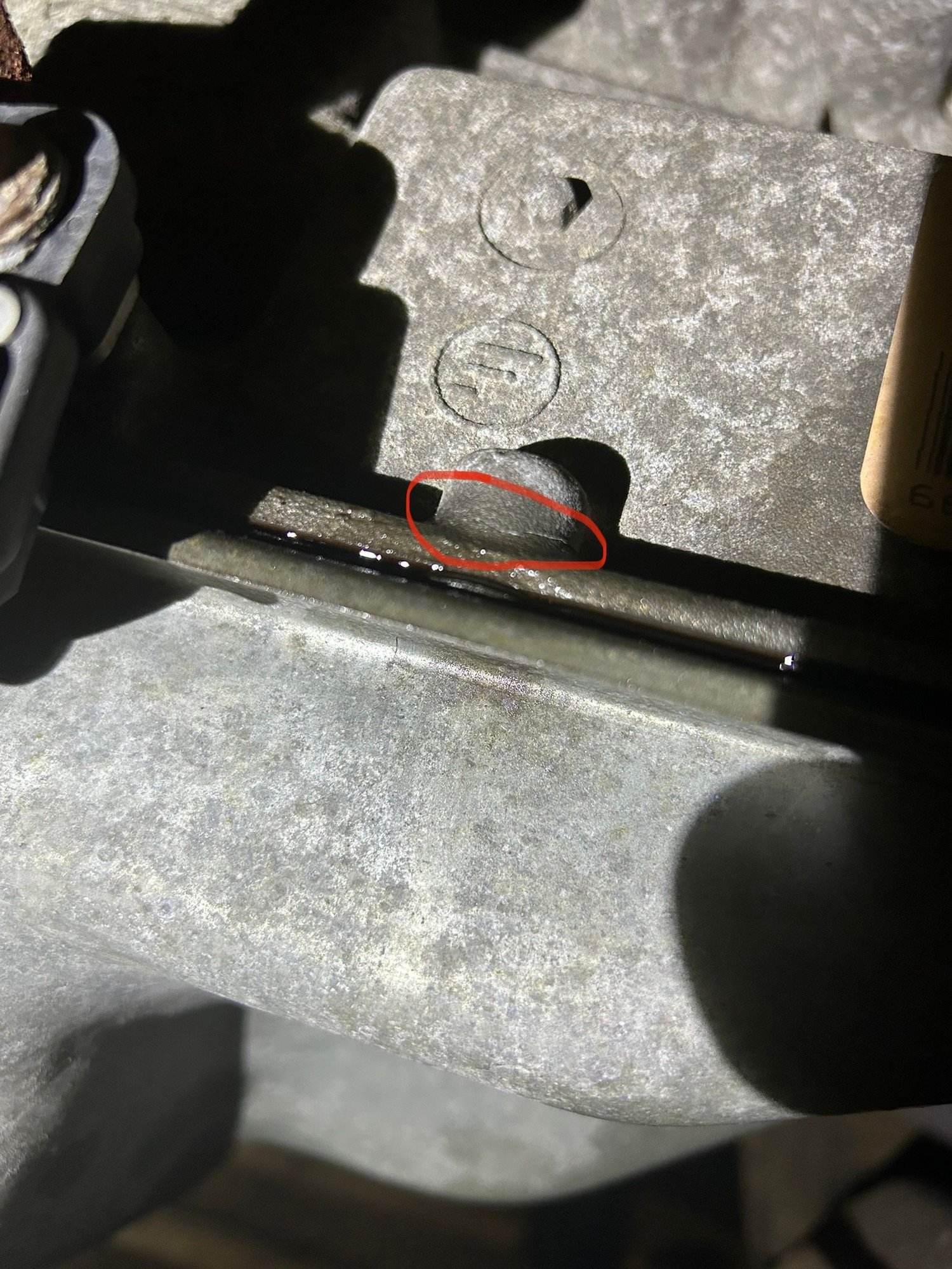 Cracked transmission at the pan bolt threaded hole - Ford Truck ...