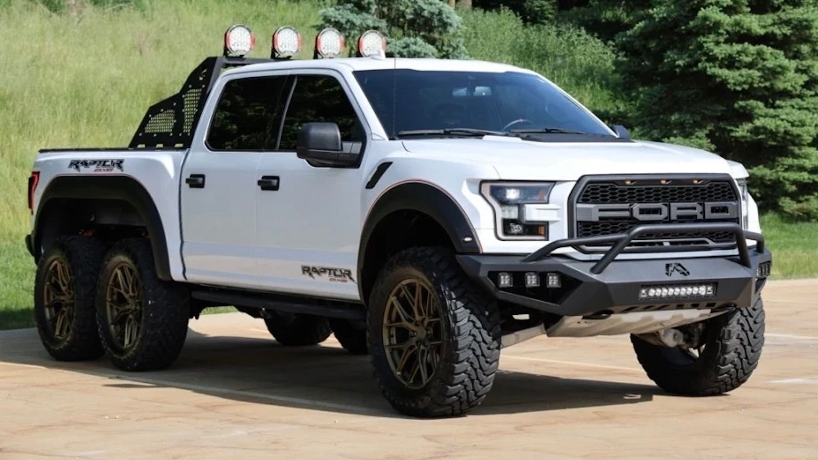 Rare F-150 Raptor 6x6 Is Up For Grabs - Ford Truck Enthusiasts Forums