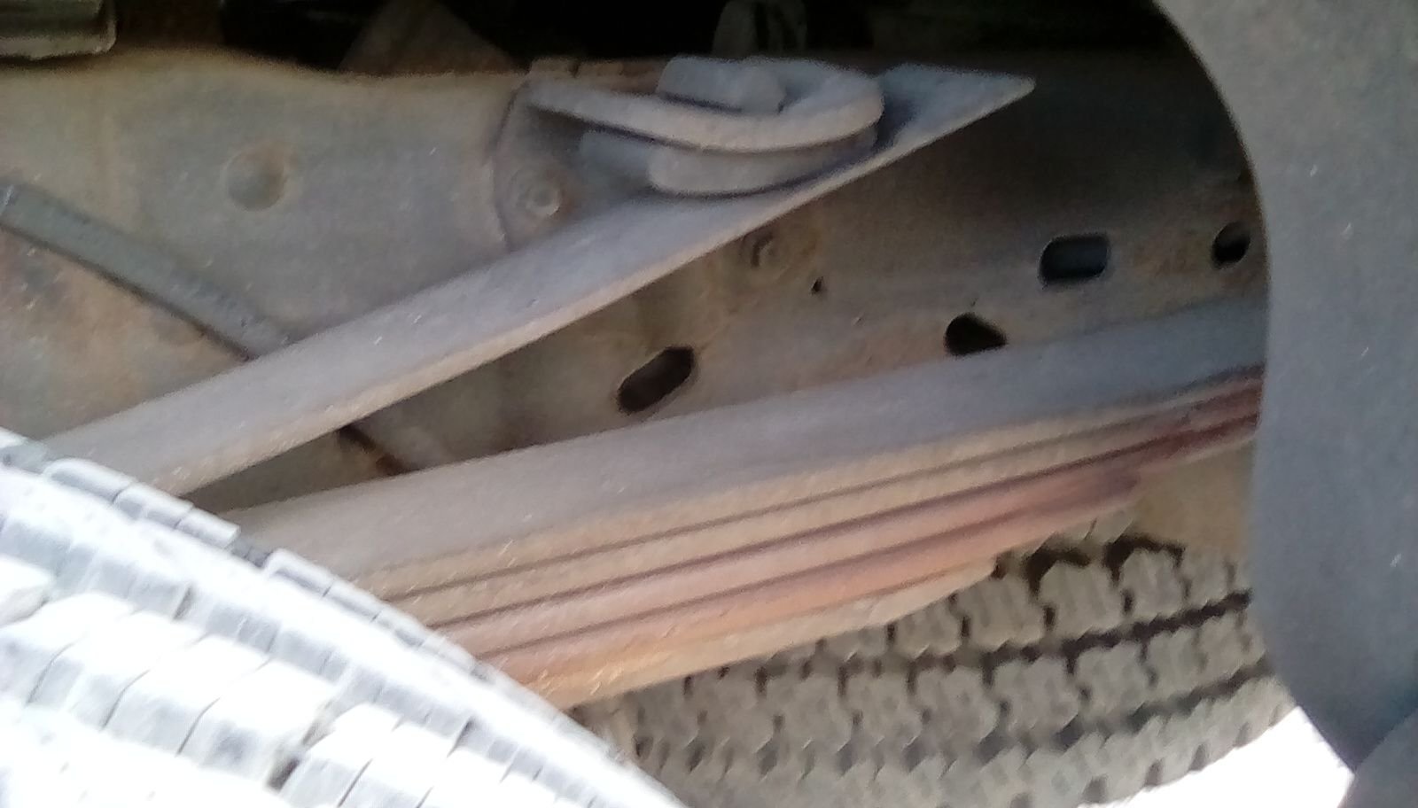rear leaf springs bend normal with load? - Ford Truck Enthusiasts Forums