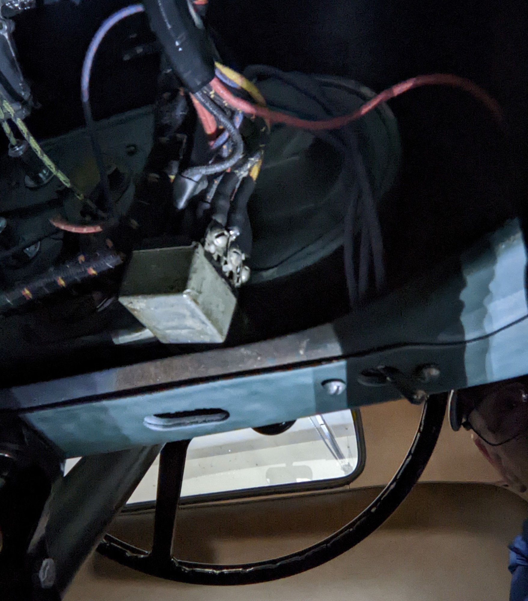 '50 headlight switch removal - Ford Truck Enthusiasts Forums