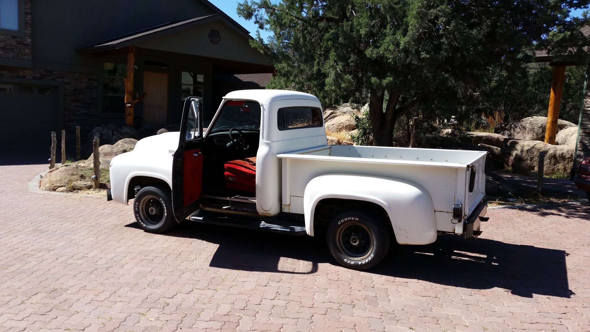 1953 F-100 on Explorer Chassis - Ford Truck Enthusiasts Forums