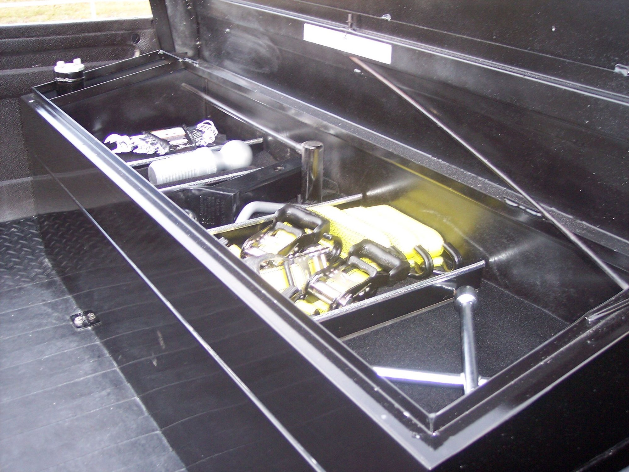 Fuel tank relocation ideas - Ford Truck Enthusiasts Forums