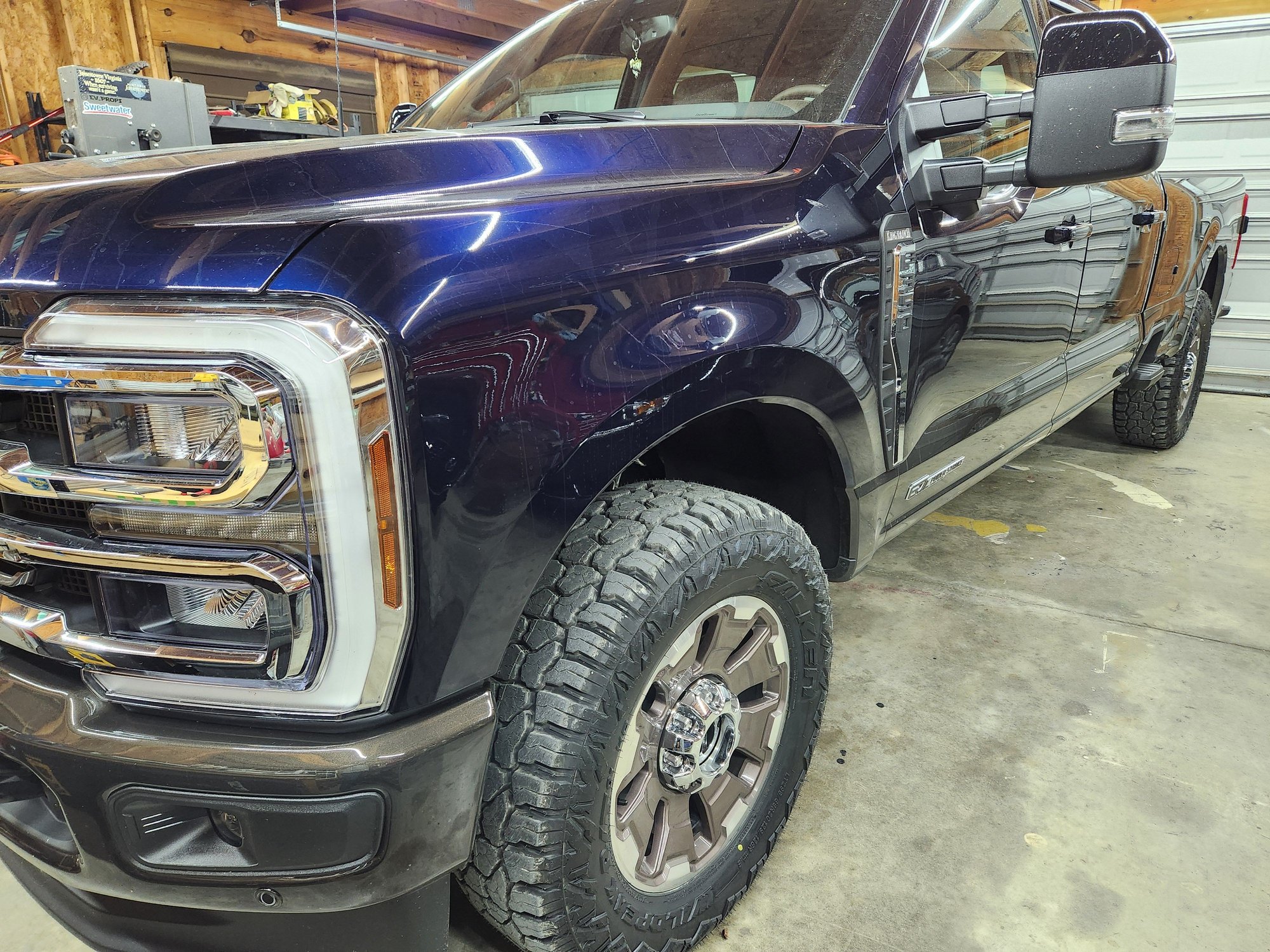 Got any pics of 295 tires on 23+ SDs? - Ford Truck Enthusiasts Forums