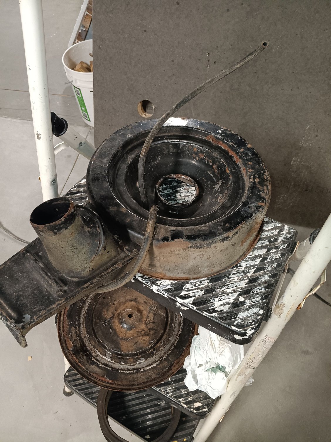 Problems connecting my converted oil bath filter to carter carb - Ford ...