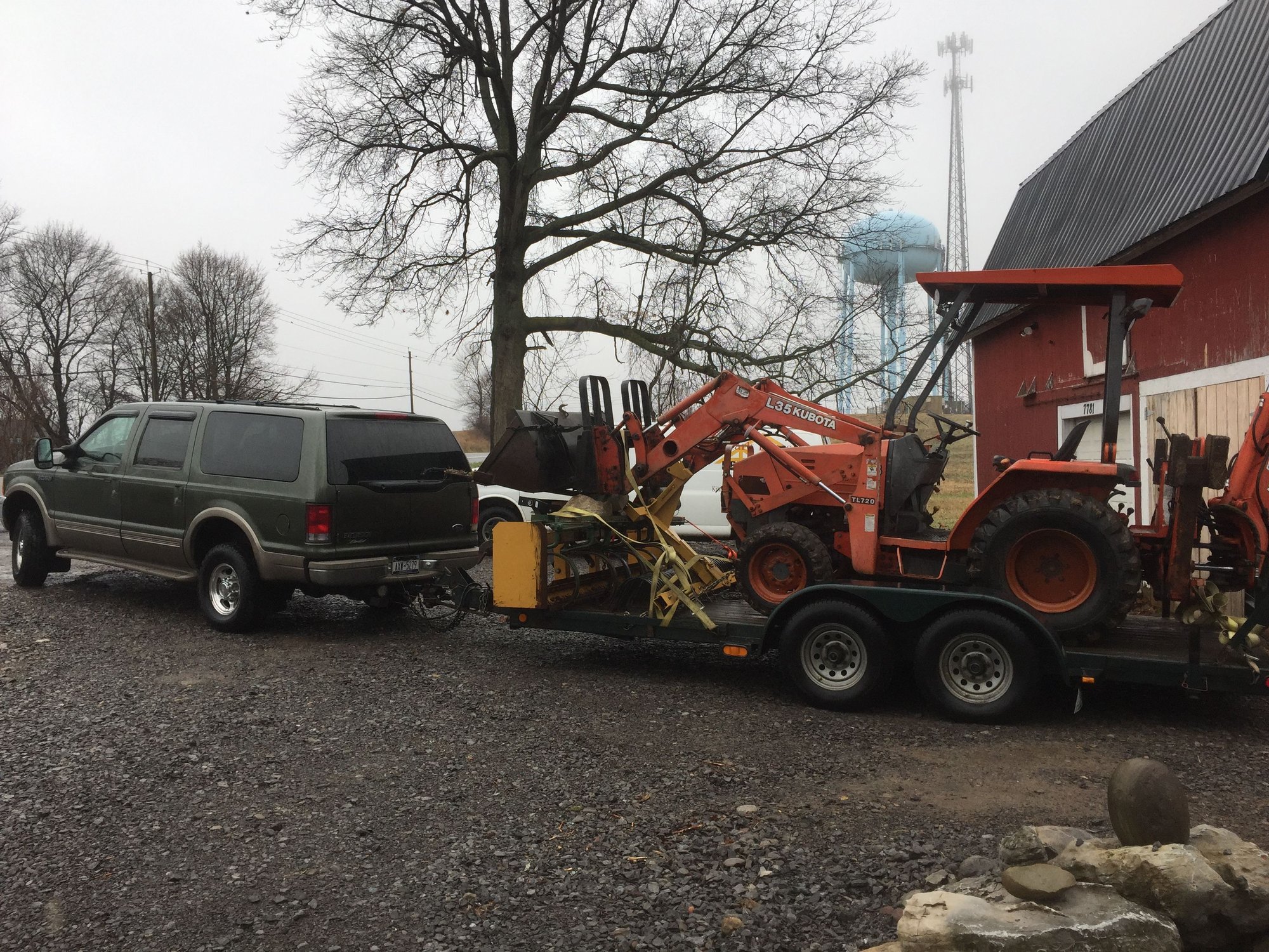 Unstable load 16’ 10k equipment trailer backhoe 3pt accessories - Ford ...