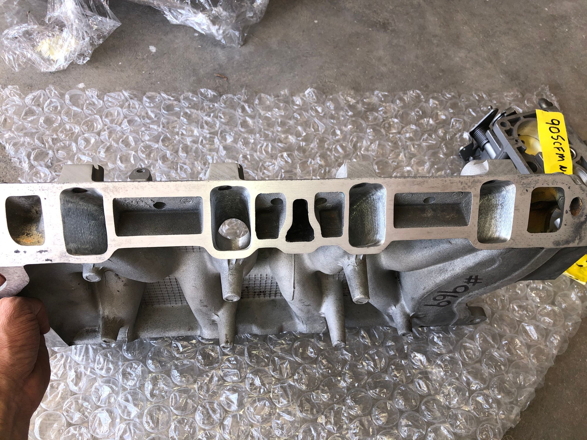 351W intake manifold options - Ford Truck Enthusiasts Forums