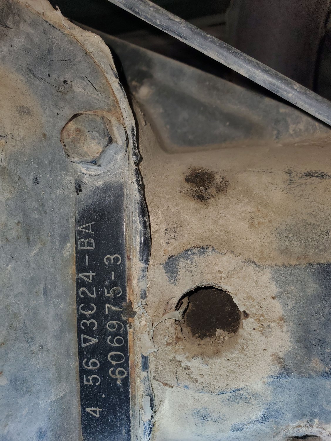 Rear Differential Leak - Ford Truck Enthusiasts Forums