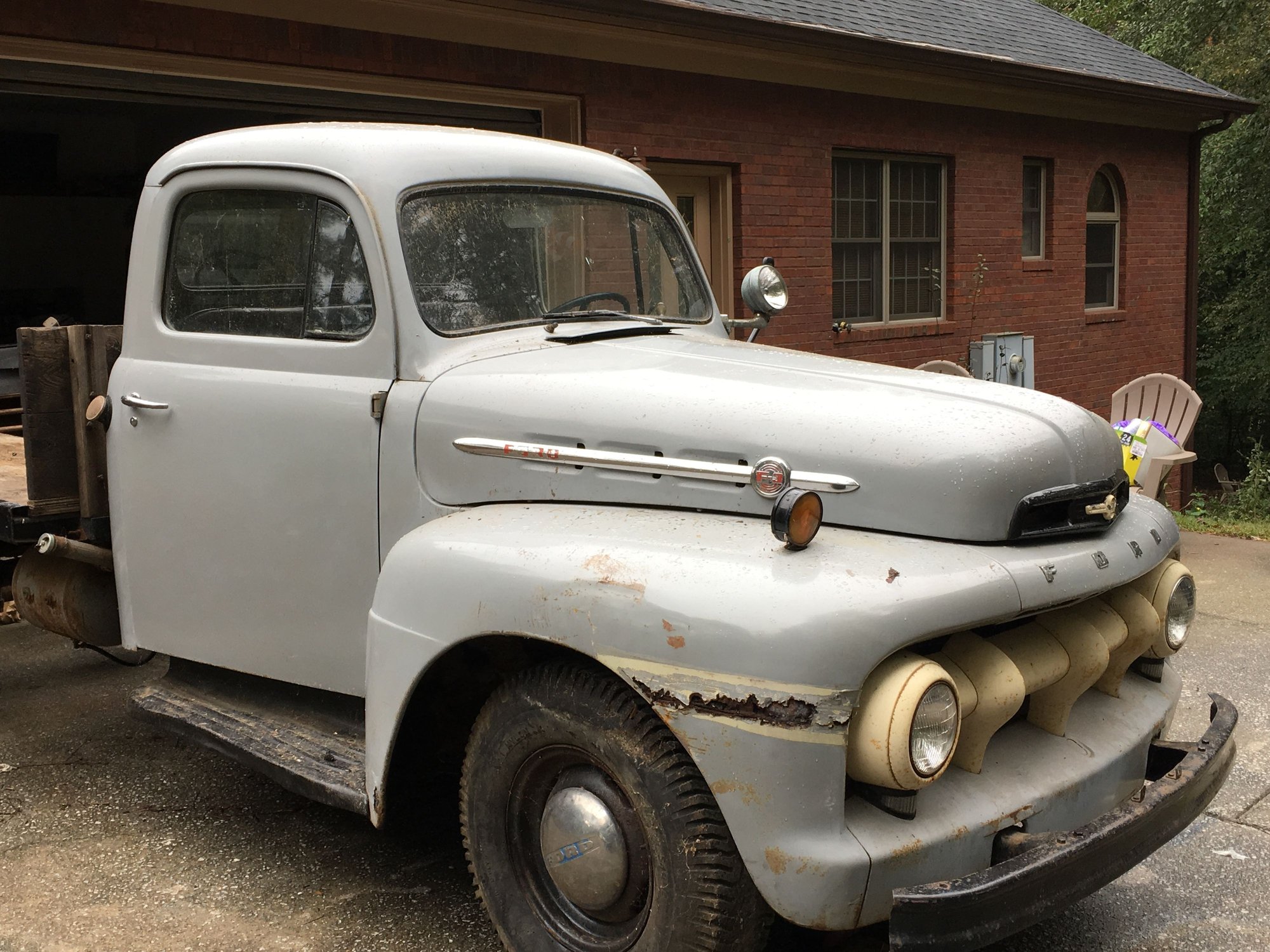 1952 F3 215 6cyl flatbed - Ford Truck Enthusiasts Forums