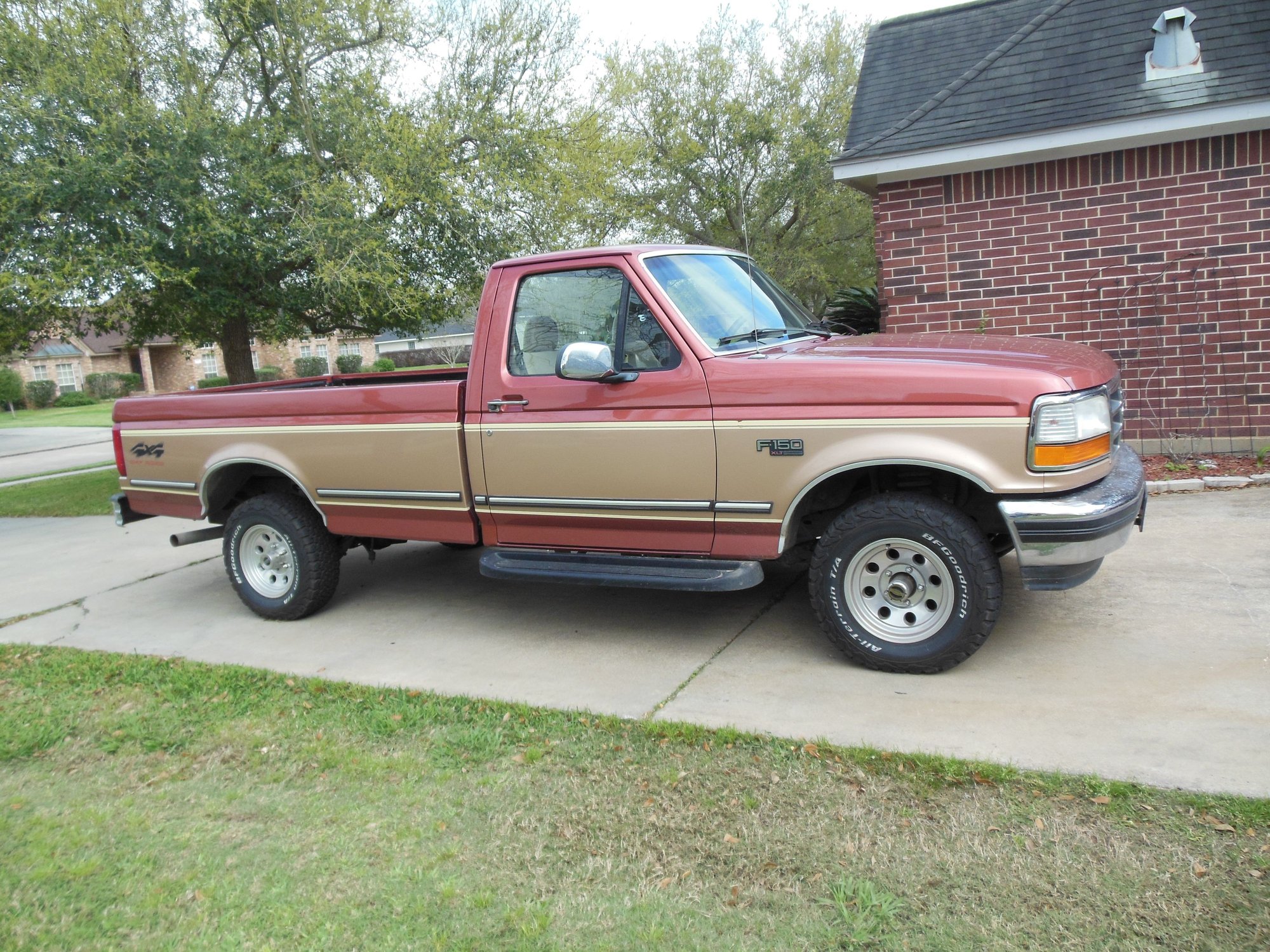 Lets see pics of your OBS regular cab side steps - Ford Truck ...