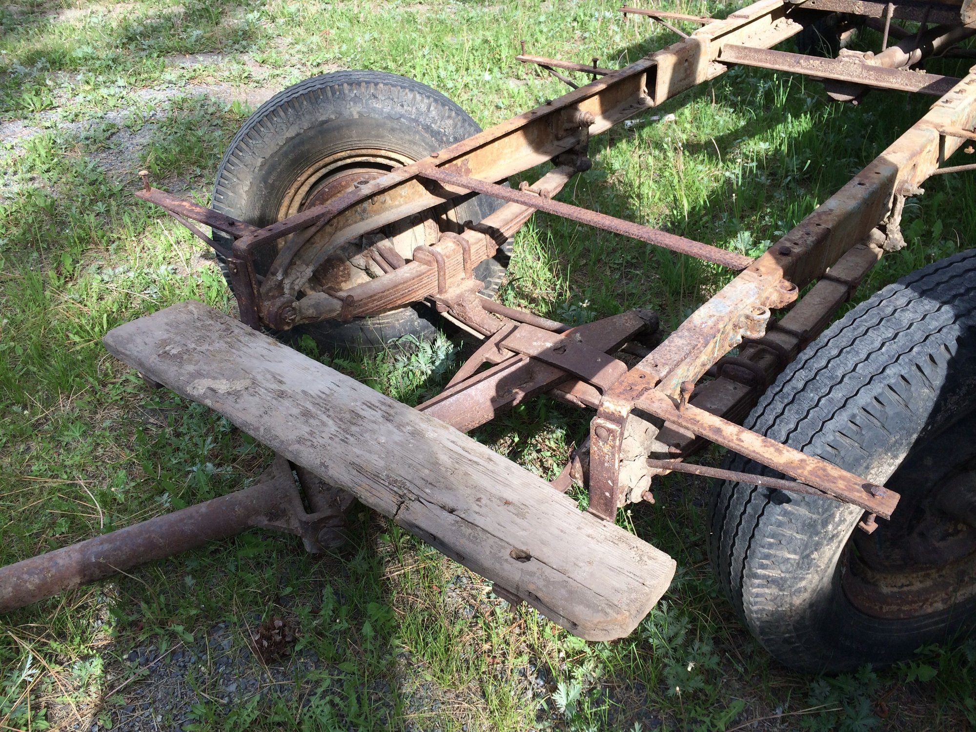 Can you all help identify this frame and running gear? - Ford Truck ...