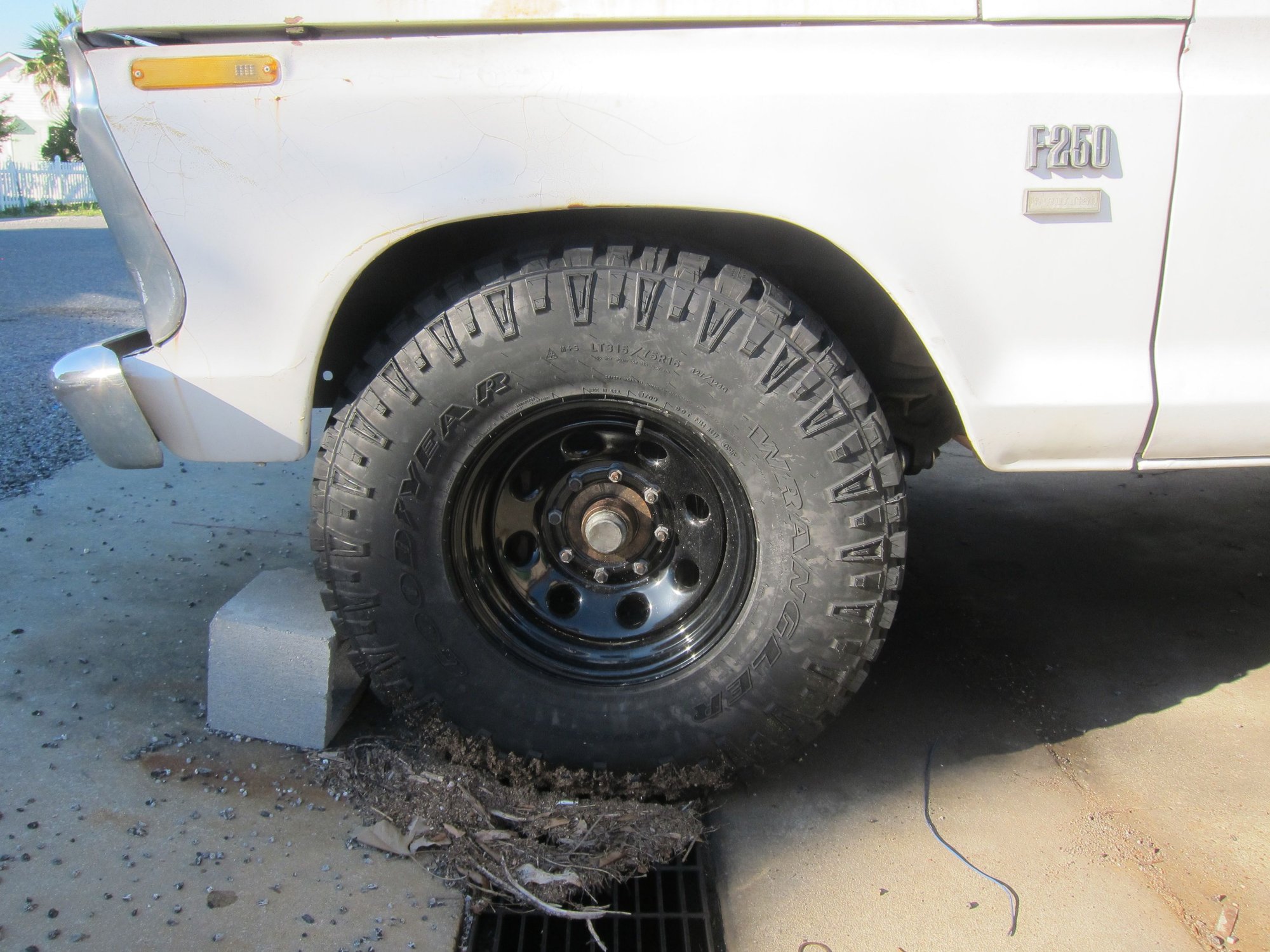 Wheel alignment in wheel well - 2wd - Ford Truck Enthusiasts Forums