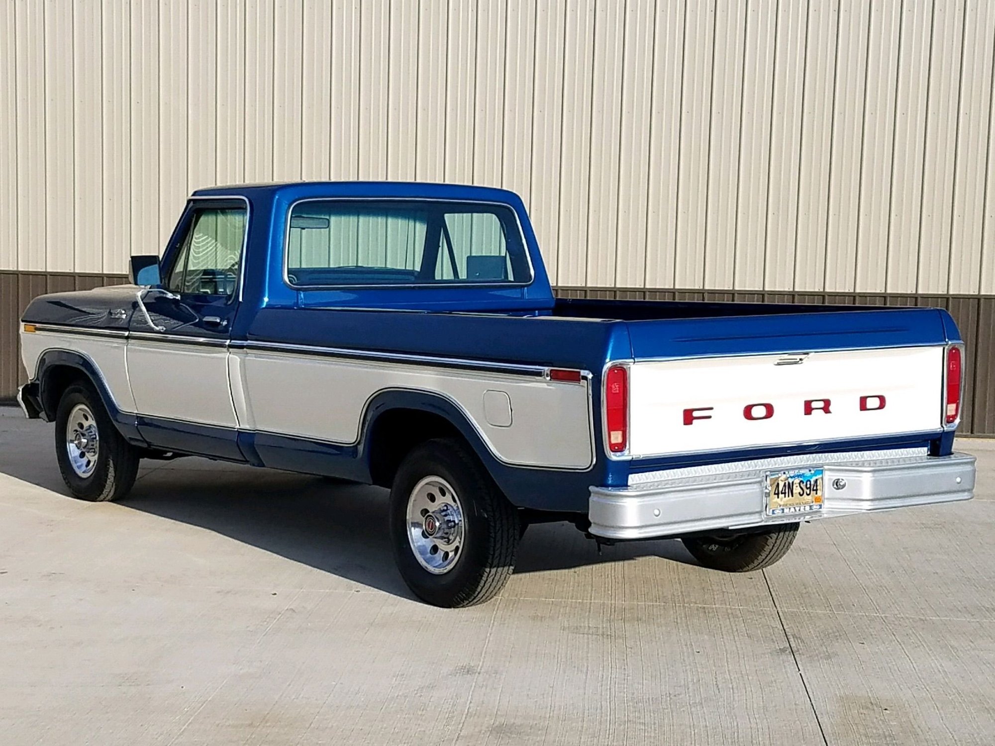 Candy apple red or dark blue poly - Ford Truck Enthusiasts Forums