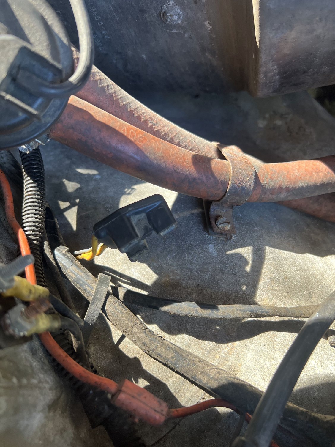 voltage regulator - Ford Truck Enthusiasts Forums