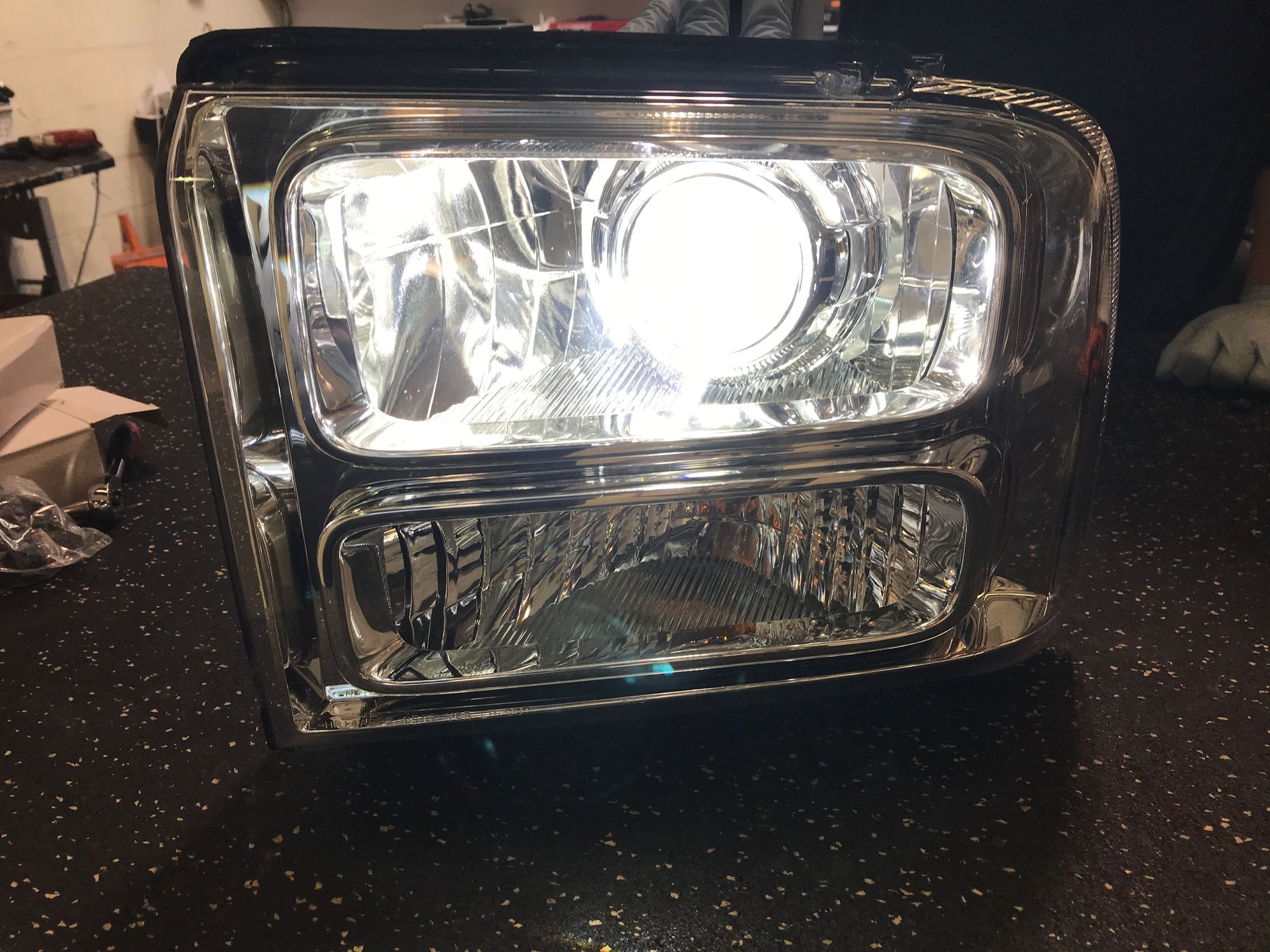 01 X Headlights - Ford Truck Enthusiasts Forums