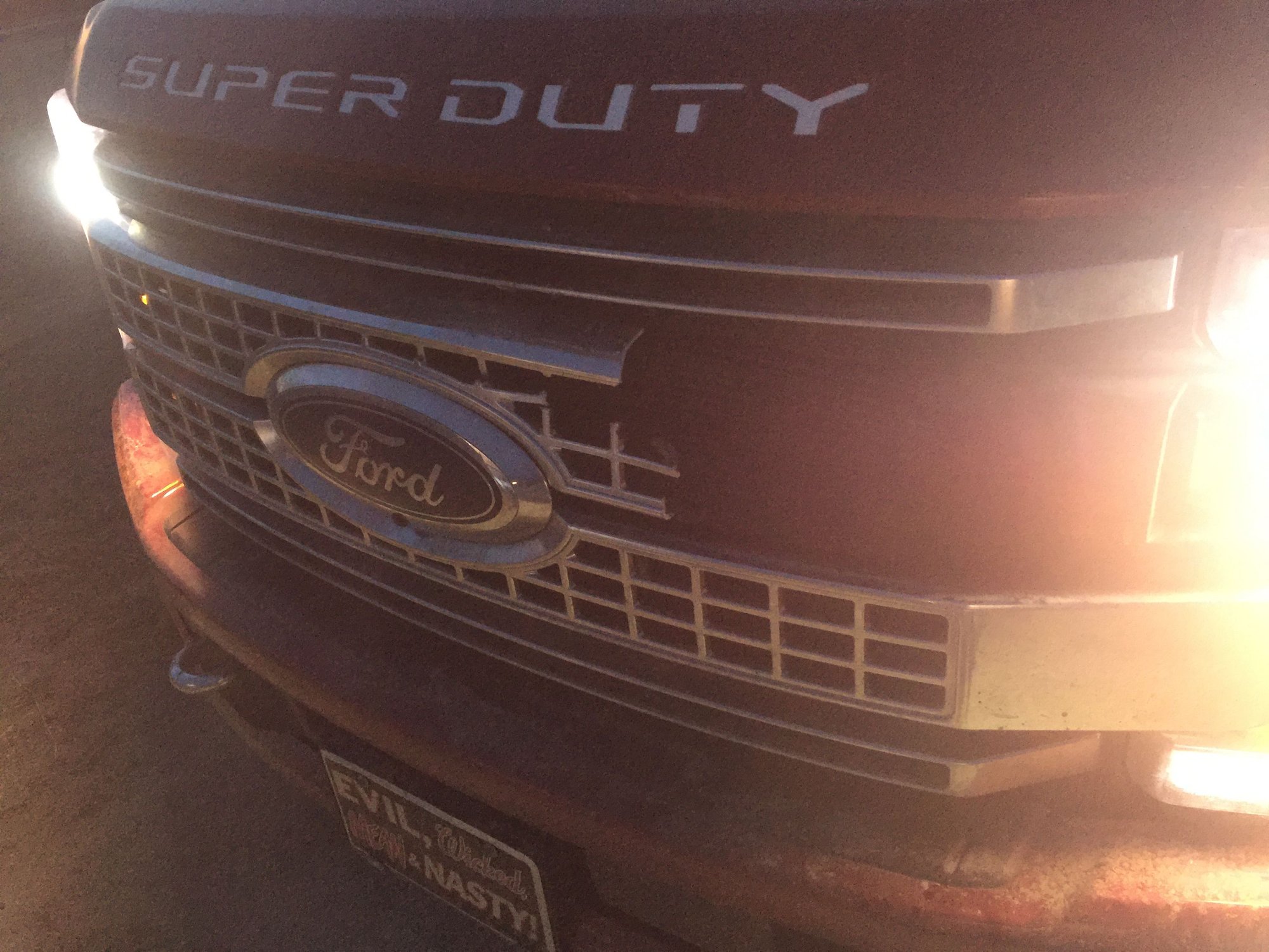 Smashed in my grill :( - Ford Truck Enthusiasts Forums