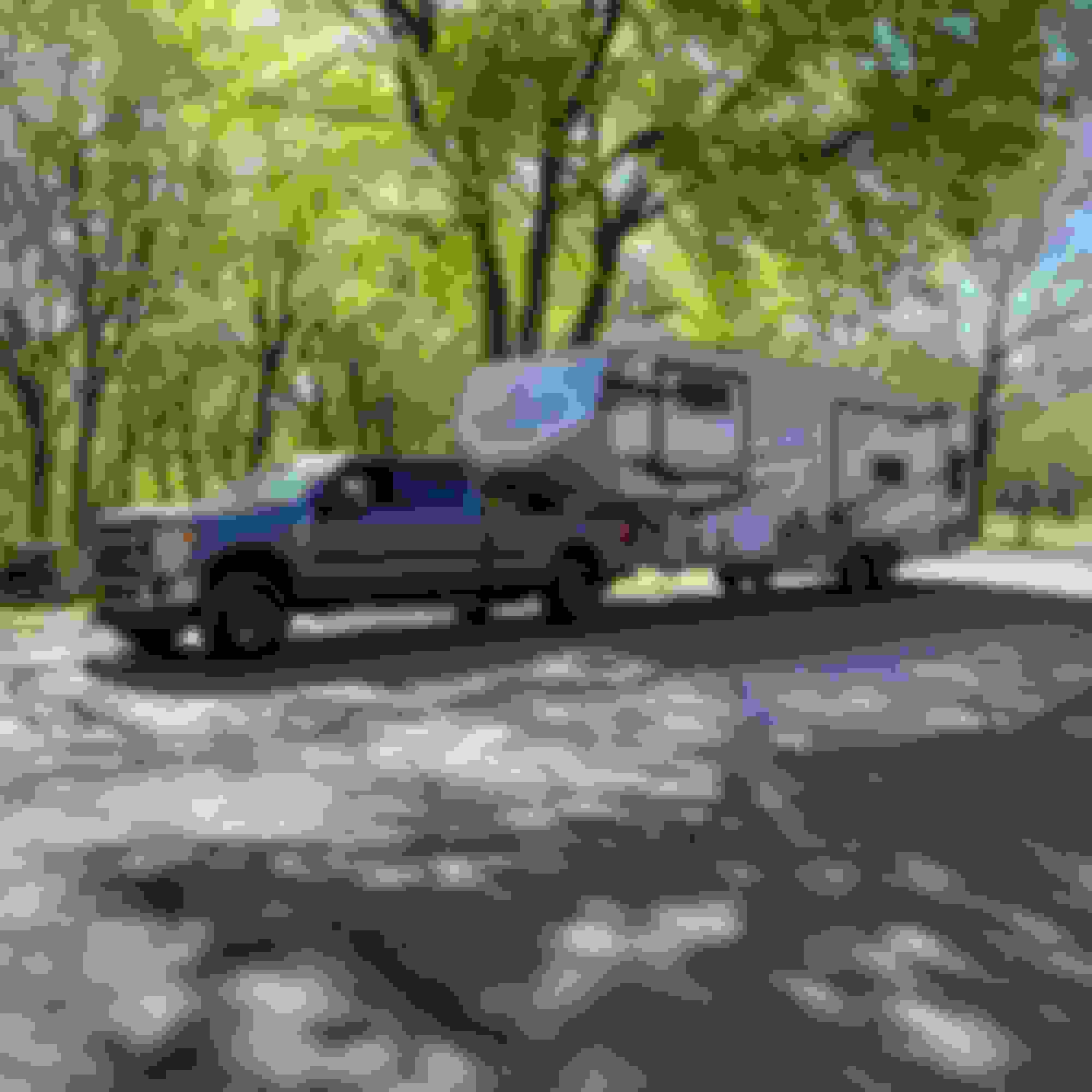 Popping sound with factory pucks? - Ford Truck Enthusiasts Forums