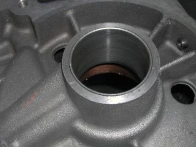 4R75W\E transmission case bore issue (4R70W/E, AOD, AODE) - Ford Truck ...