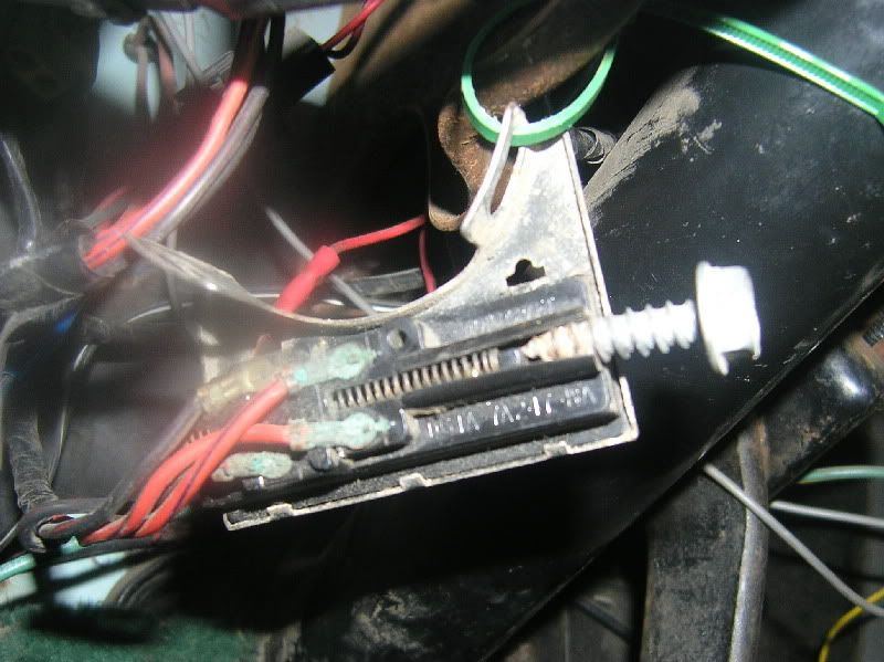 Transmission Reverse Light wiring - Ford Truck Enthusiasts Forums