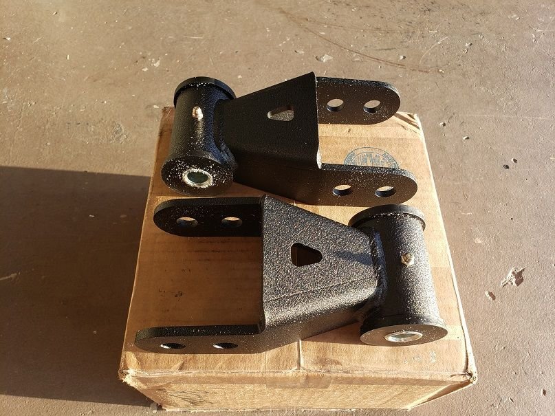 1999-2019 Ford F-250/350 Superduty Rear Lowering Shackles (new) - Ford ...