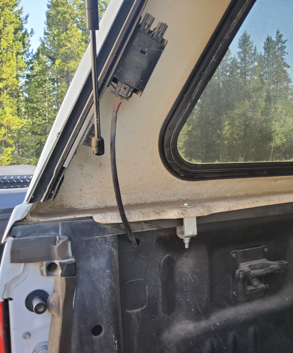 23 Topper Brake Light - Ford Truck Enthusiasts Forums