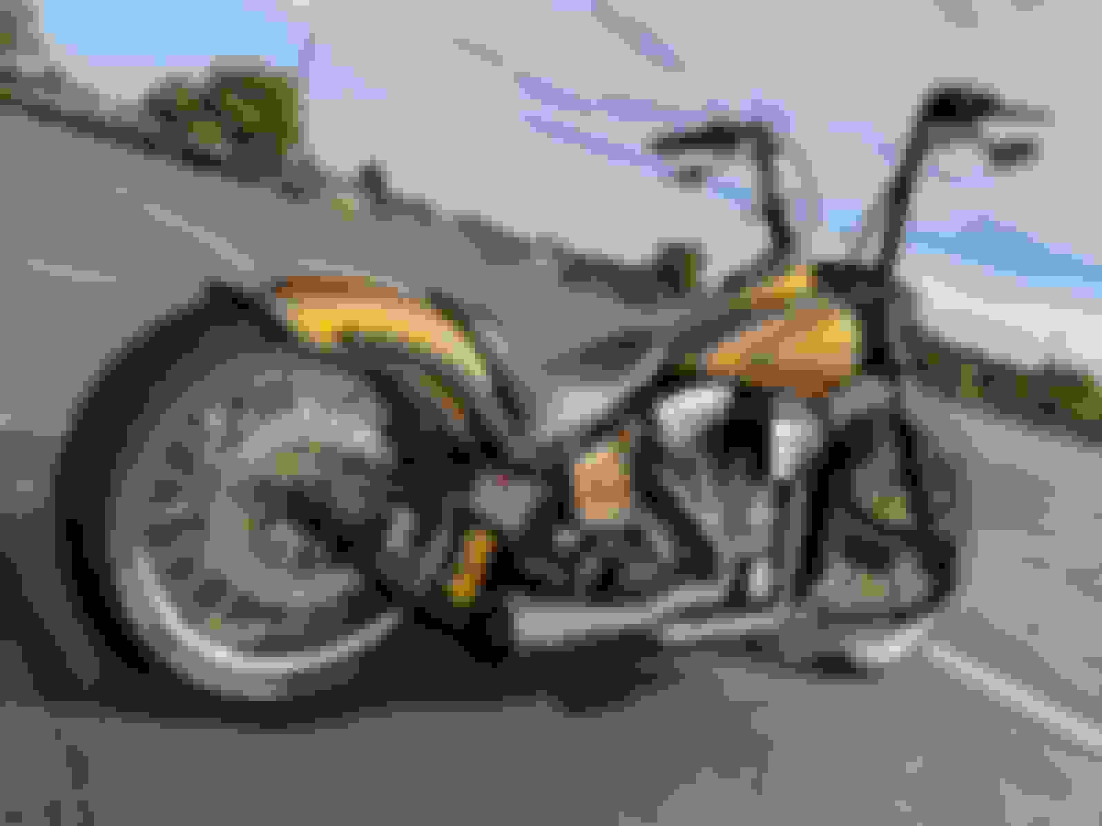 Custom 2005 Softail FXST MUST SEE! - Harley Davidson Forums