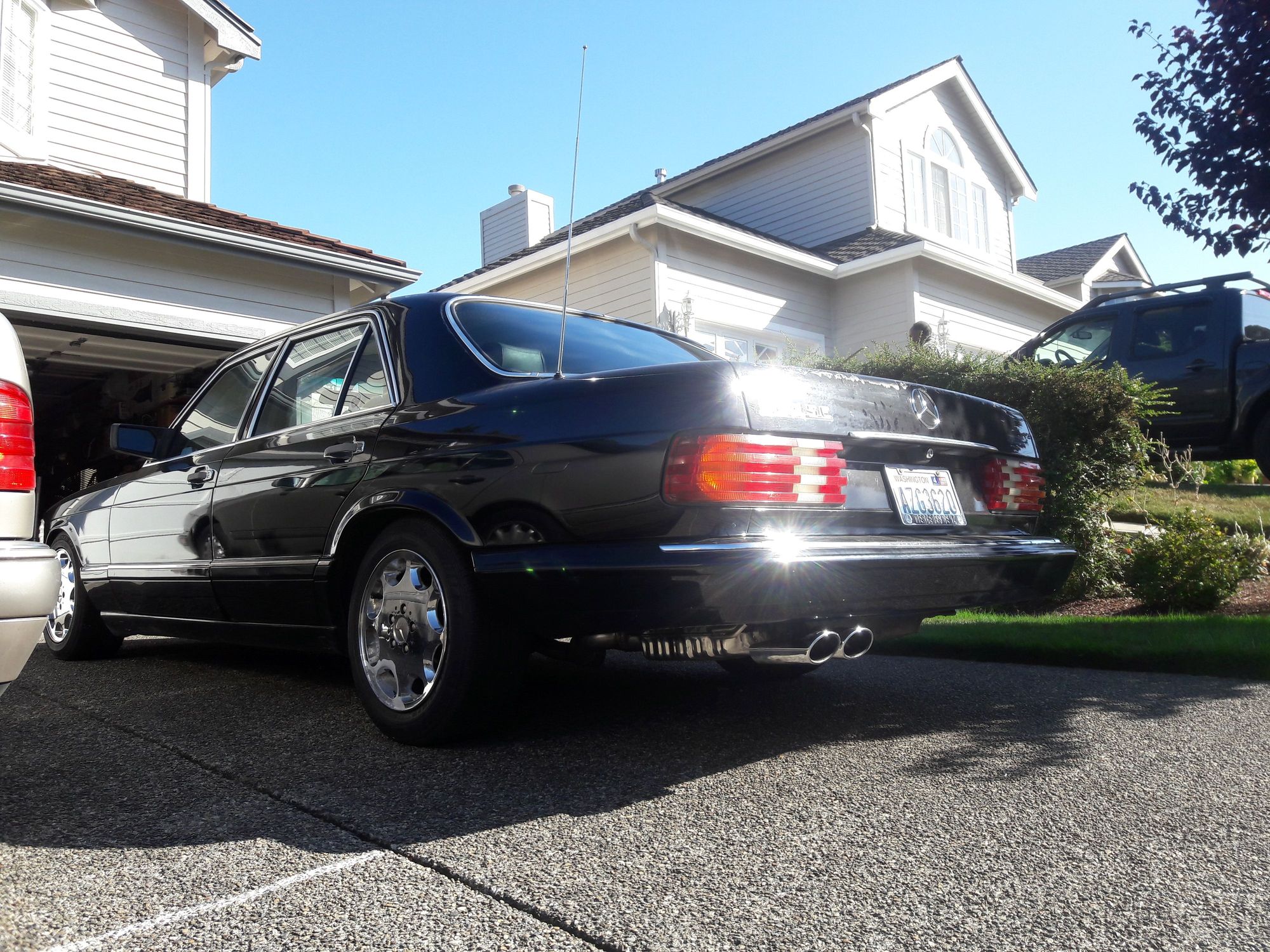 300SE AMG muffler install | Mercedes-Benz Forum